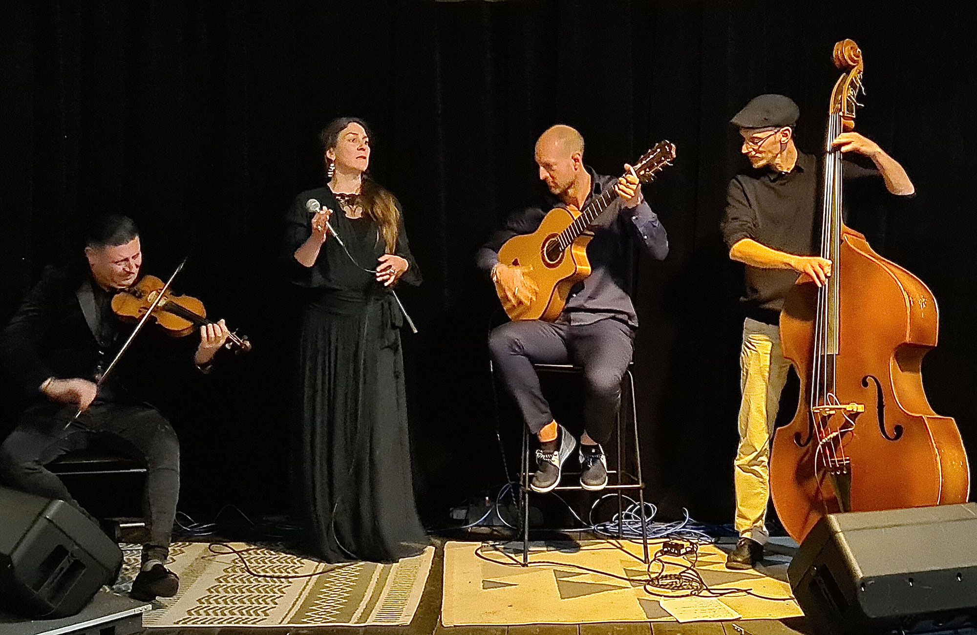 Gavali groupe de Jazz Manouche et Musique Tzigane